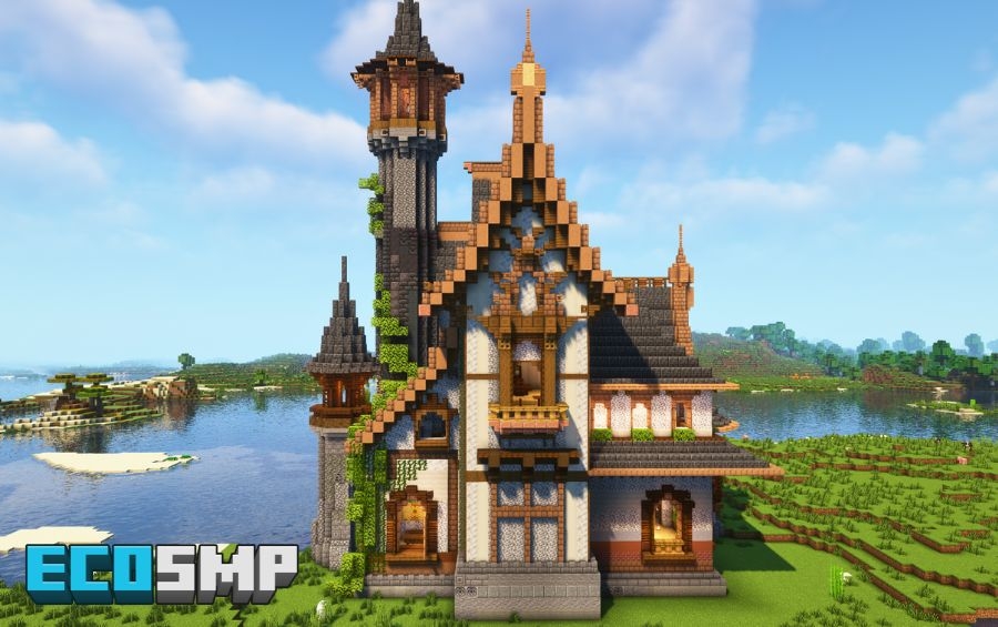 Mooncrest Manor 🌙 Medieval Mansion, creation #24493
